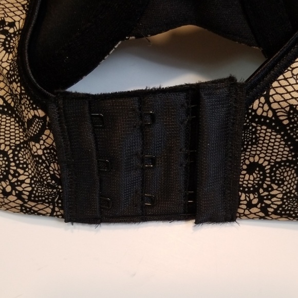 Playtex | Intimates & Sleepwear | Playtex Love My Curves Smooth Bra ...